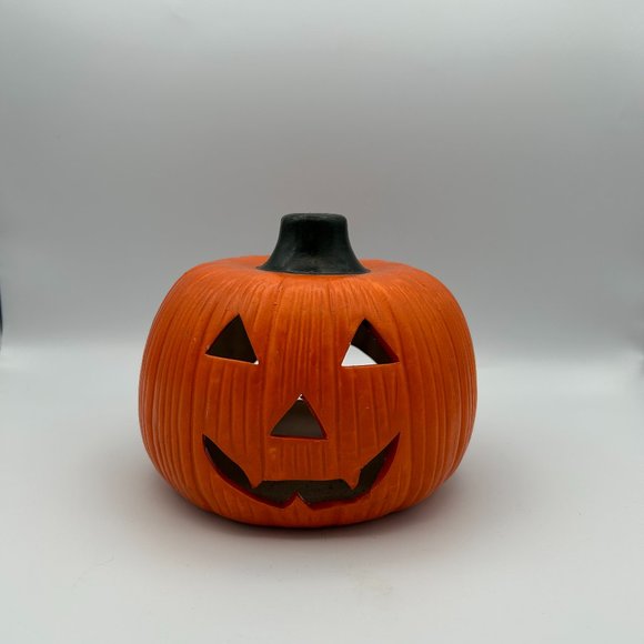 Accents | Garden Ridge Halloween Orange Smiling Pumpkin Spooky Shelf ...